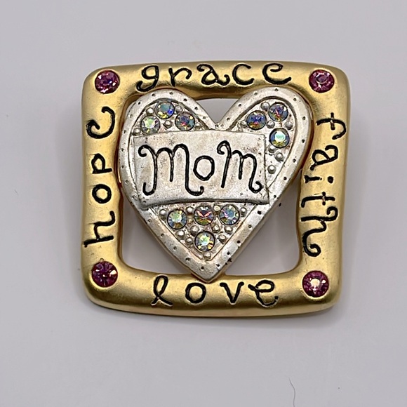 AJMC | Jewelry | Mom Pin To Honor A Great Mom Would Fit In A 25 Square ...